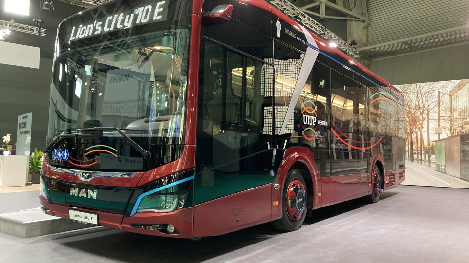 EvoBus, MAN, Iveco Bus, ZF, BYD at the forefront: our report from the ...