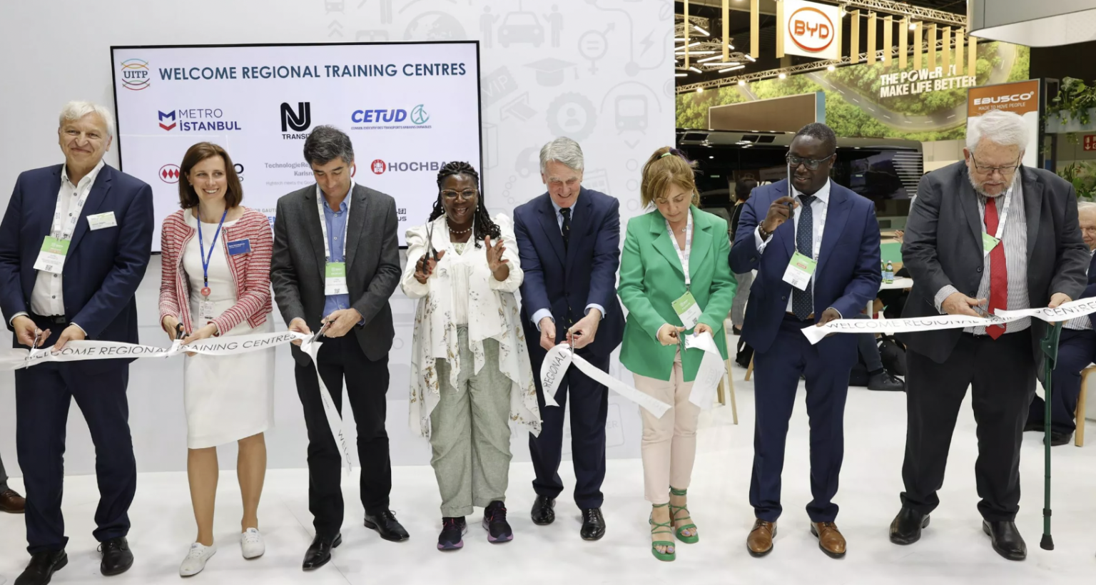 17K visits and +300 exhibitors for UITP Summit 2023. Next stops ...