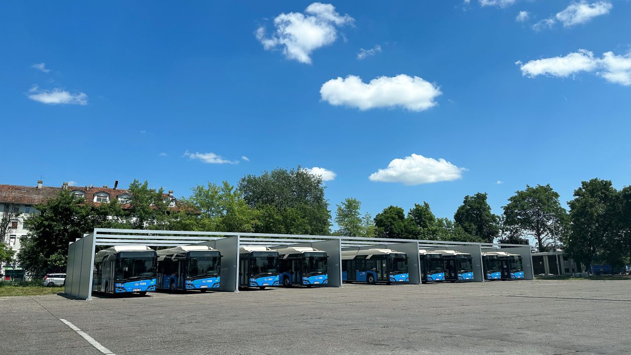 Solaris, the bearer for energy transition in Novi Sad: electric buses ...
