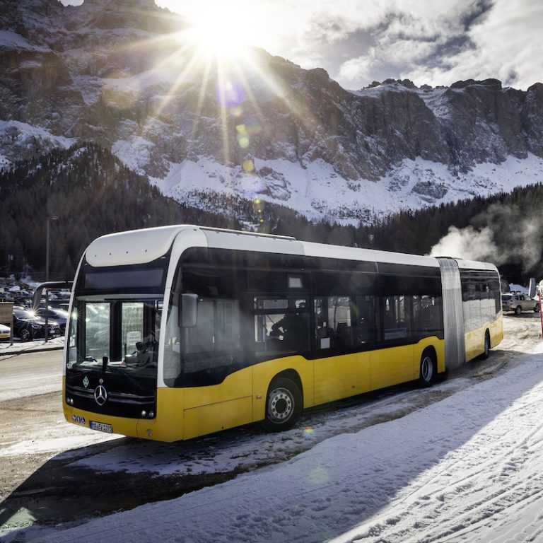 Daimler Buses tells about how the eCitaro fuel cell was winter-tested ...