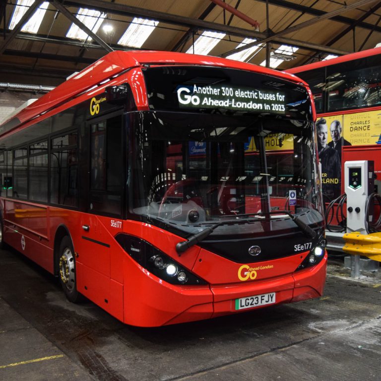 Go-Ahead London to add nearly 300 electric buses from BYD–Alexander ...