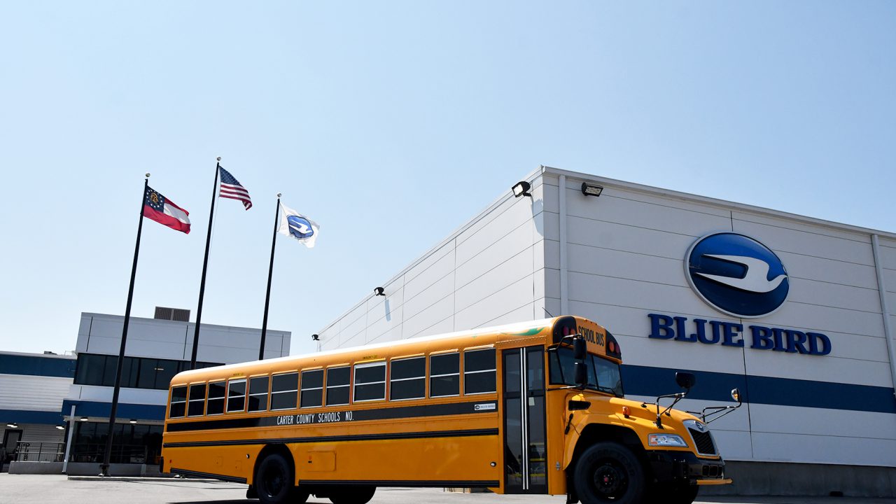 Blue Bird will unveil its next-generation Vision electric school bus at ...