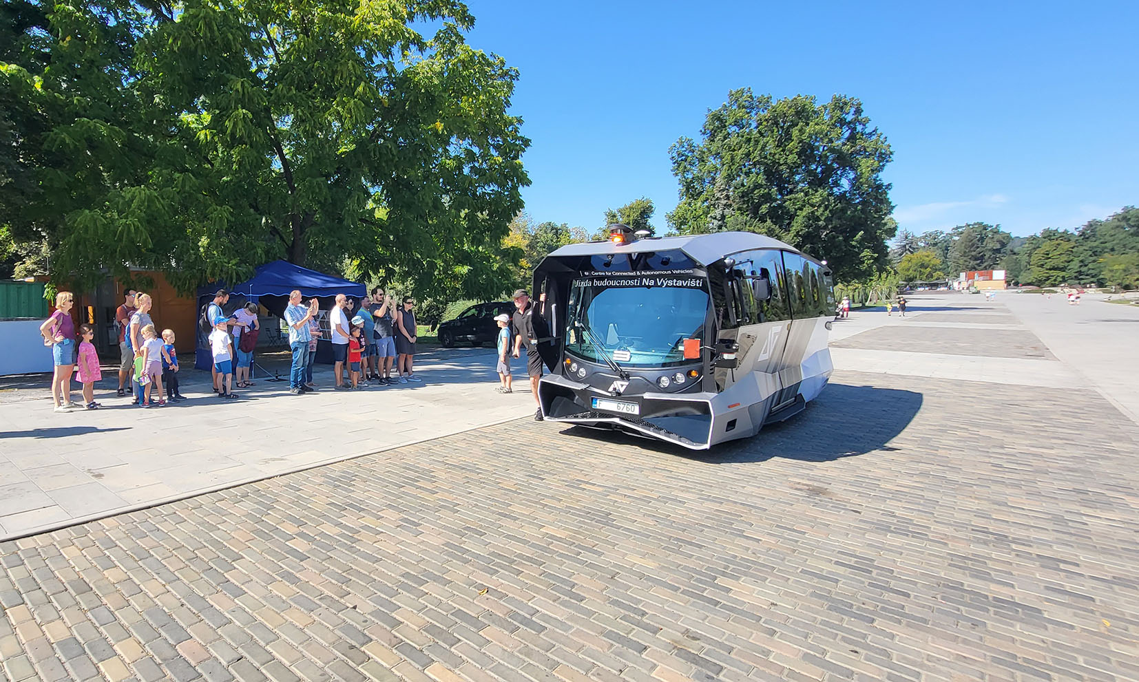 Aurrigo driverless shuttle takes part to EU-Funded Living Lab for ...