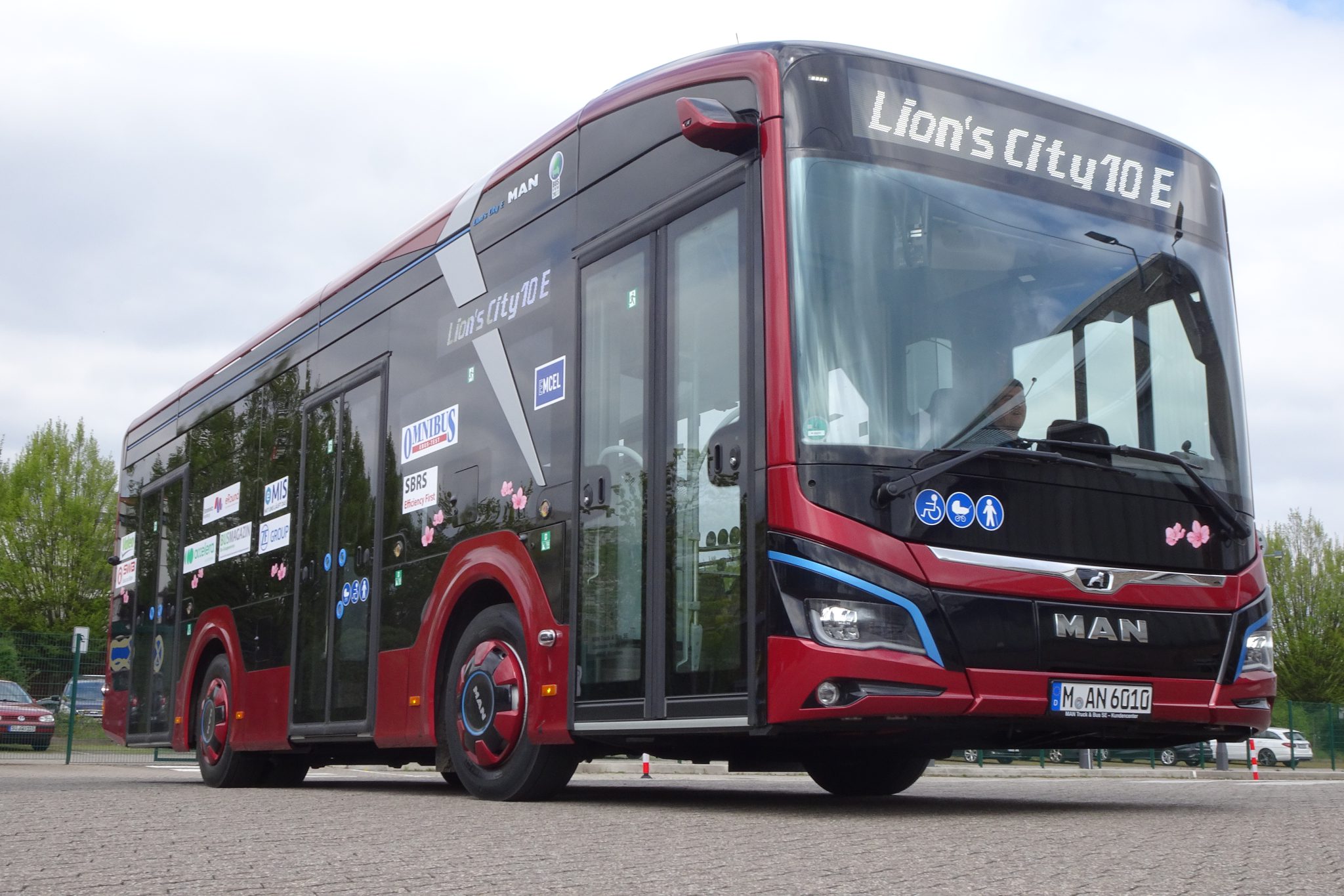 Spotlight on MAN Lion's City 10 E, the 10.5m e-bus that completes the ...