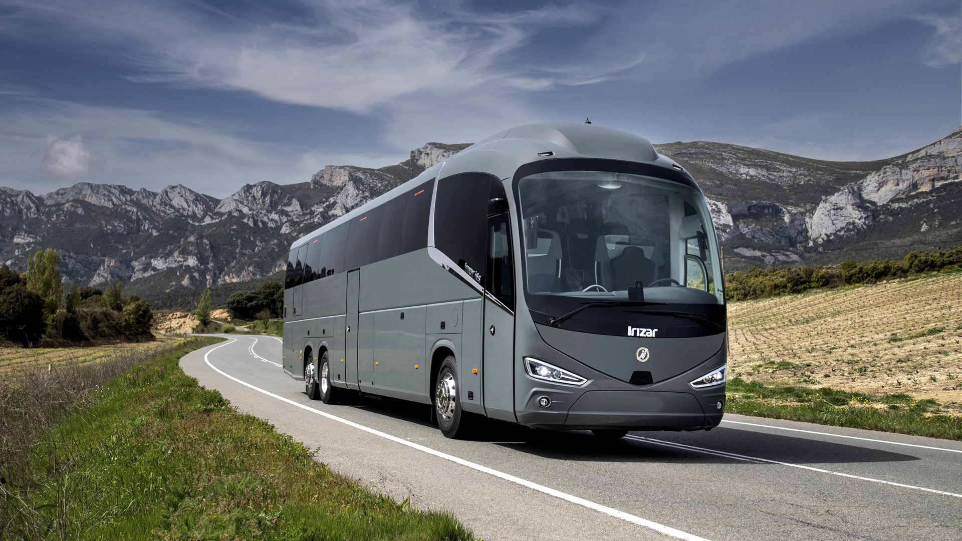 Flixbus and Scania enter biogas-partnership: 50 LNG-powered Irizar i6s ...