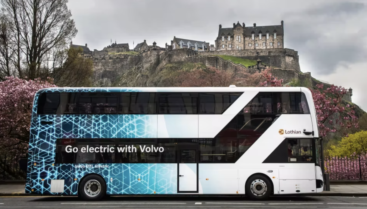 Scottish operator Lothian orders 50 DD e-buses from Volvo (with MCV ...