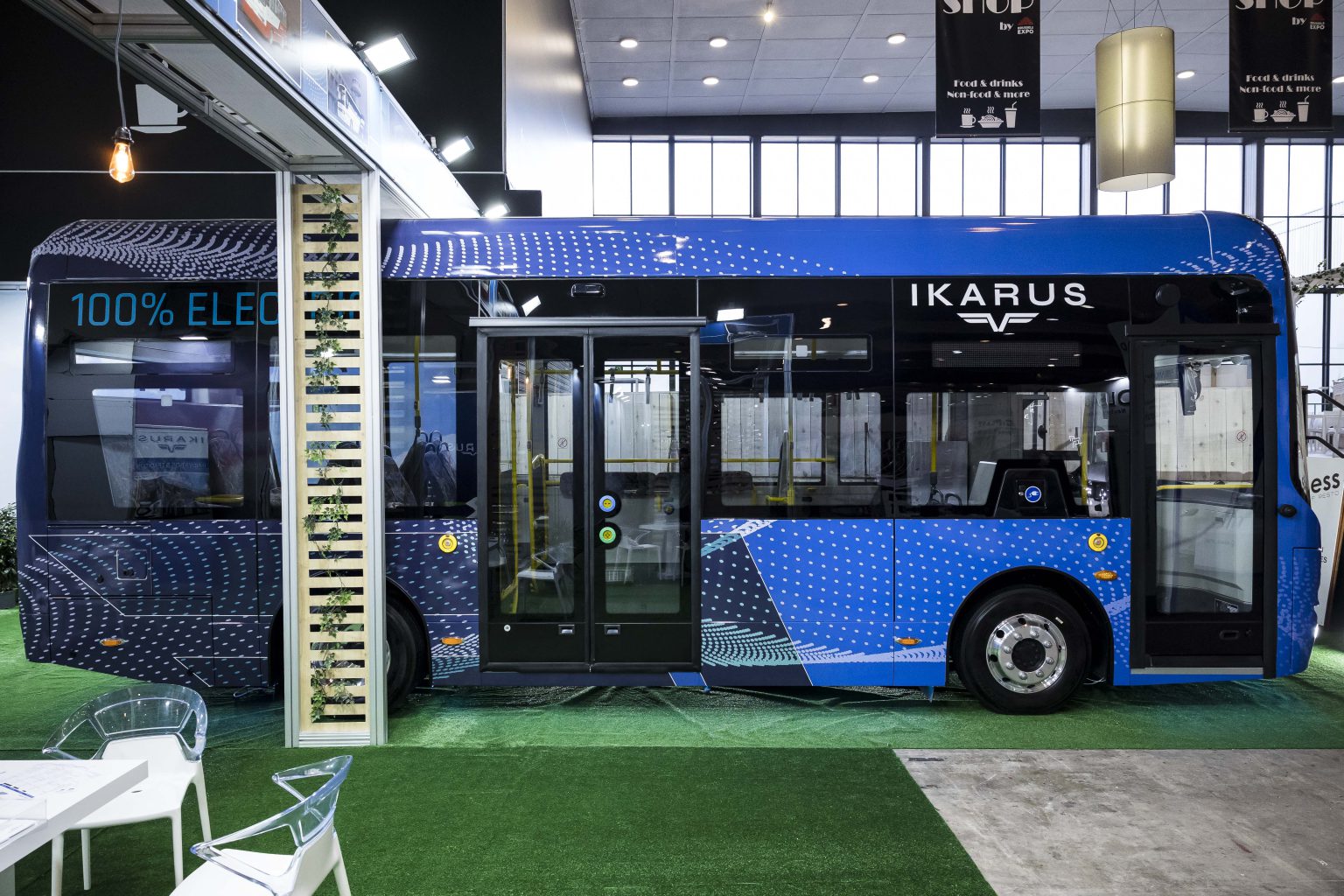 Ikarus launches new midibus prototype and presents plans for electric ...