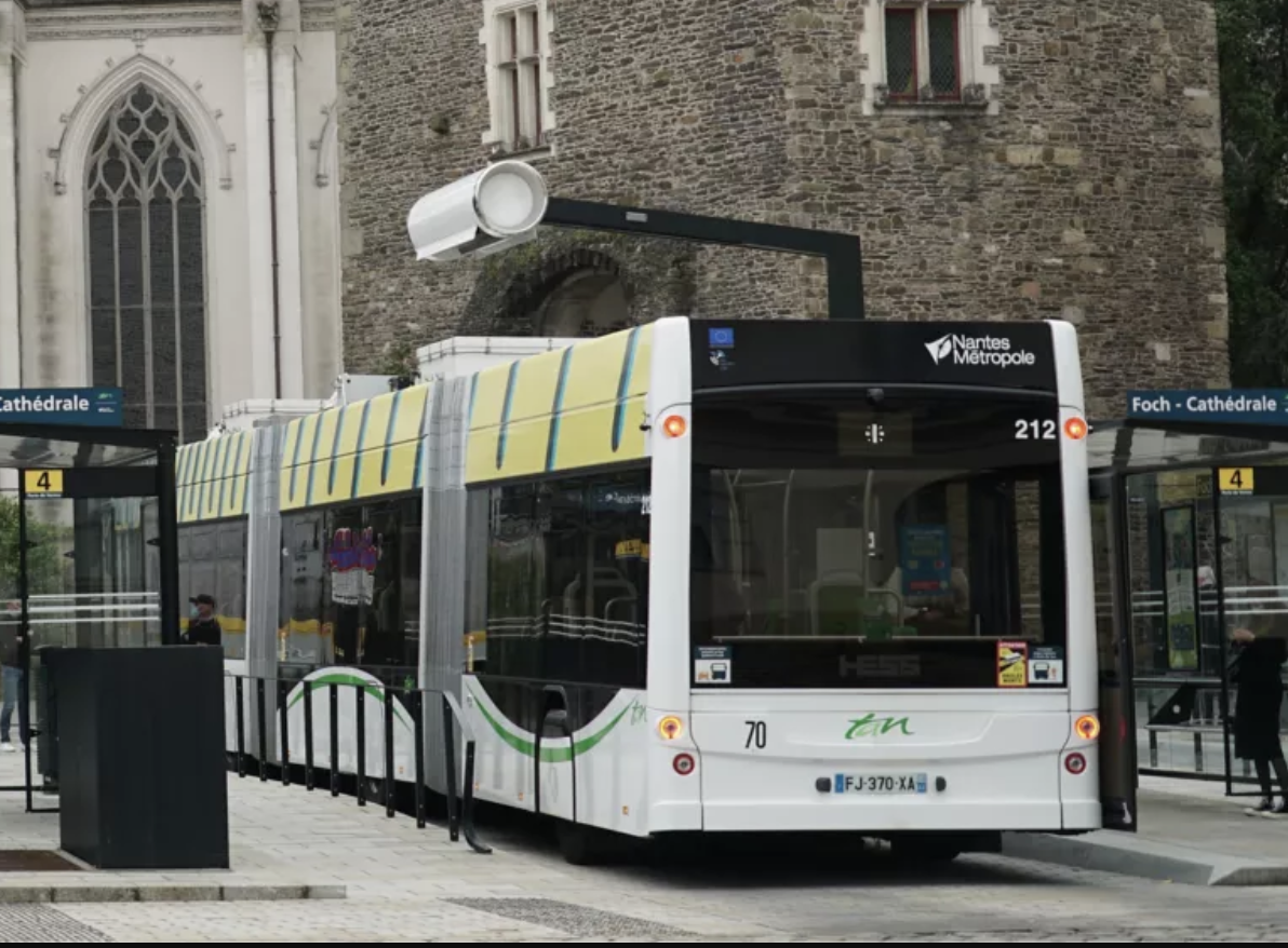 Hitachi Energy to provide flash-charging technology in Genoa for new ...