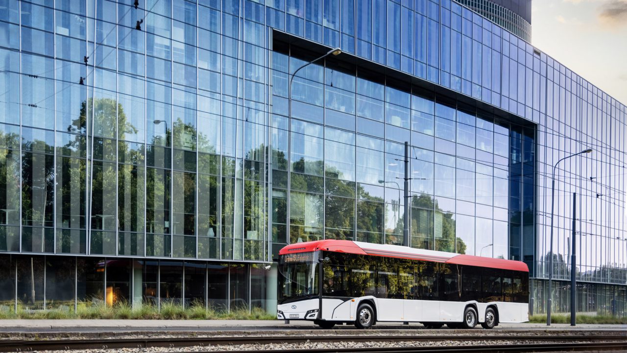 Solaris sells 23 e-buses in Kristianstad, Sweden (including 15-meter LE vehicles)