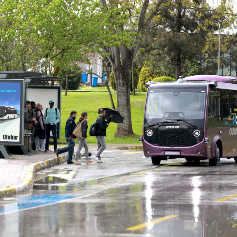 Otokar unveils Kent Hydrogen and e-Territo (plus driverless e-Centro) at Busworld - Sustainable Bus