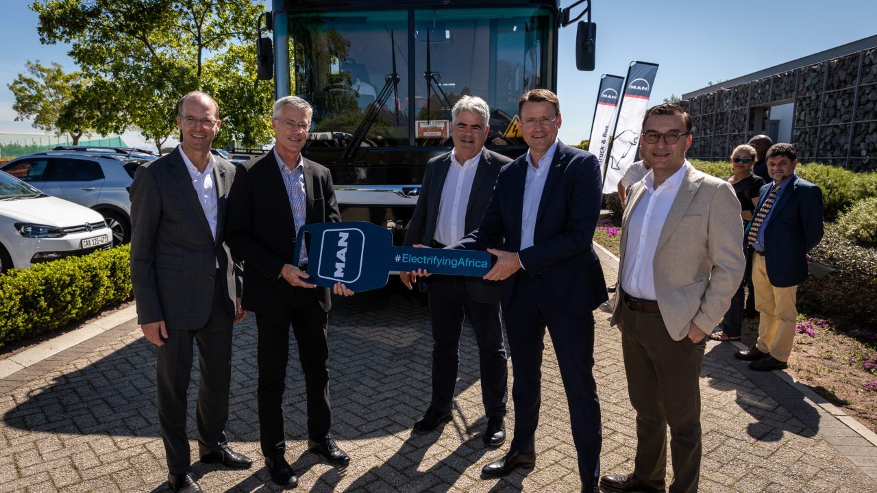 The first MAN e-bus delivered outside Europe goes in South Africa