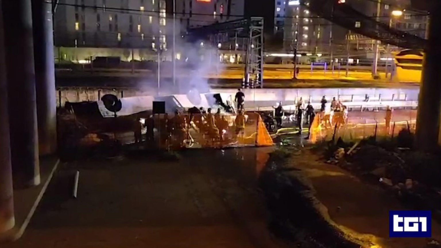 Mechanical stress and physical damage as causes for battery fire