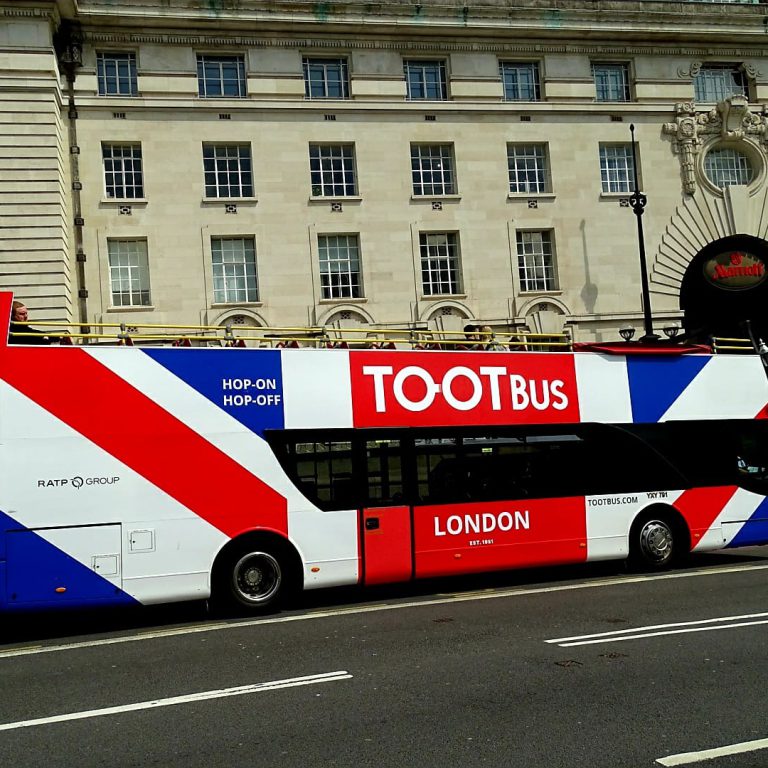 Tootbus engages Magtec to repower 15 open top buses in London