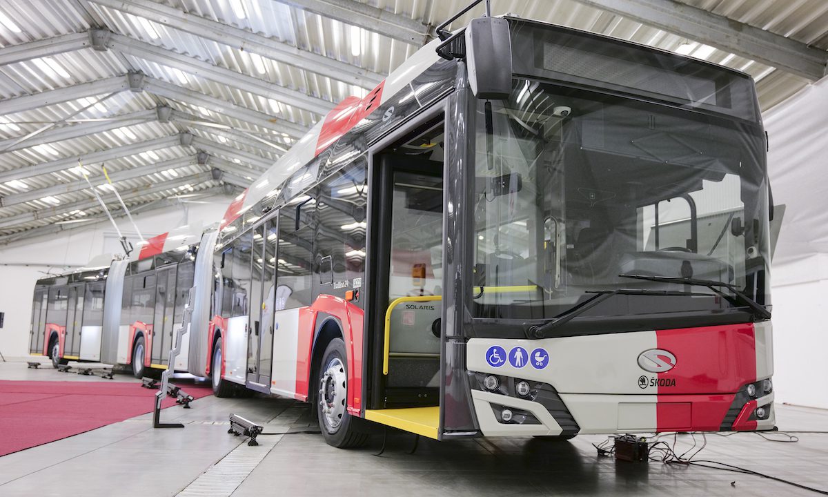 Prague is bringing trolleybuses back in town. The 24m Skoda-Solaris ...