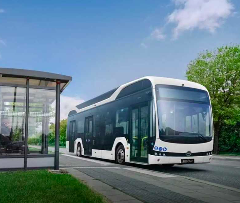 BYD has been awarded over 140 e-buses in Naples (with Iveco winning 46 ...