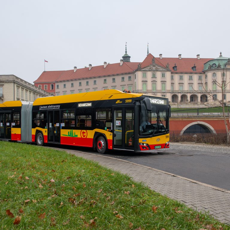 Twelve more Solaris Urbino electric buses for Warsaw - Sustainable Bus