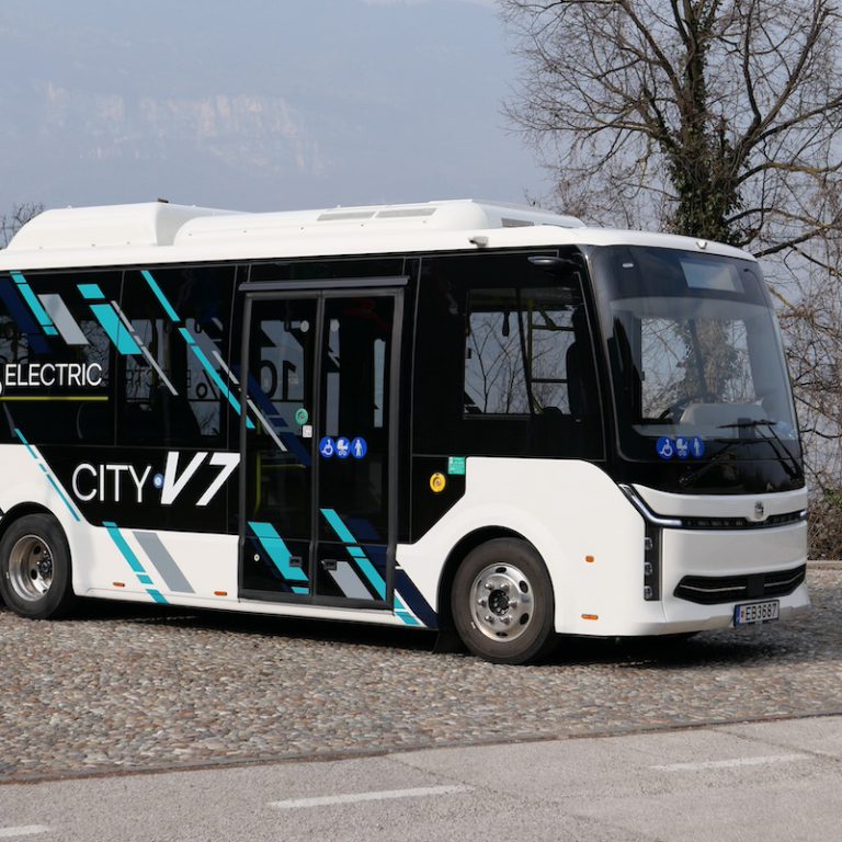 Altas Auto gets ready for Bus2Bus: Novus City V7 and Novus Multiline on ...