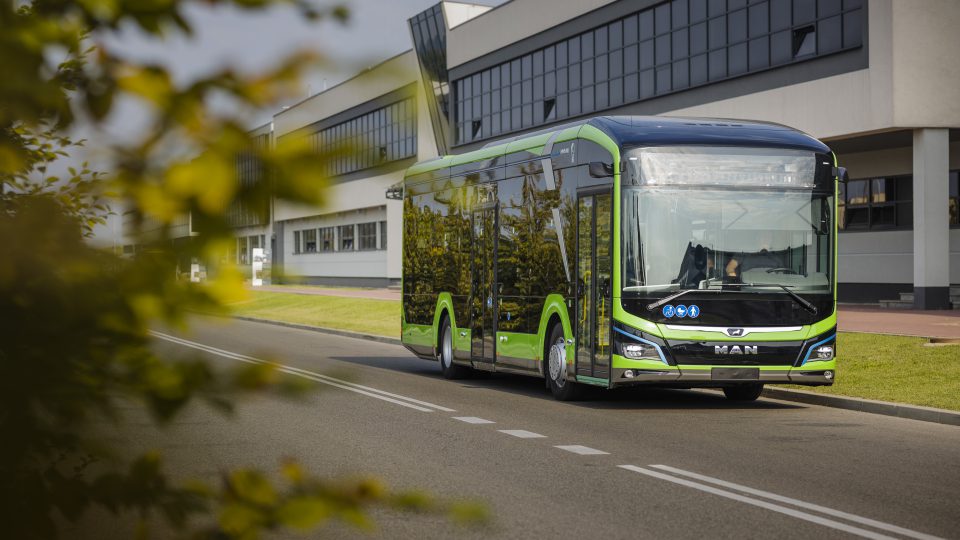 Towards e-mobility in the coach segment, MAN will produce e-buses in ...