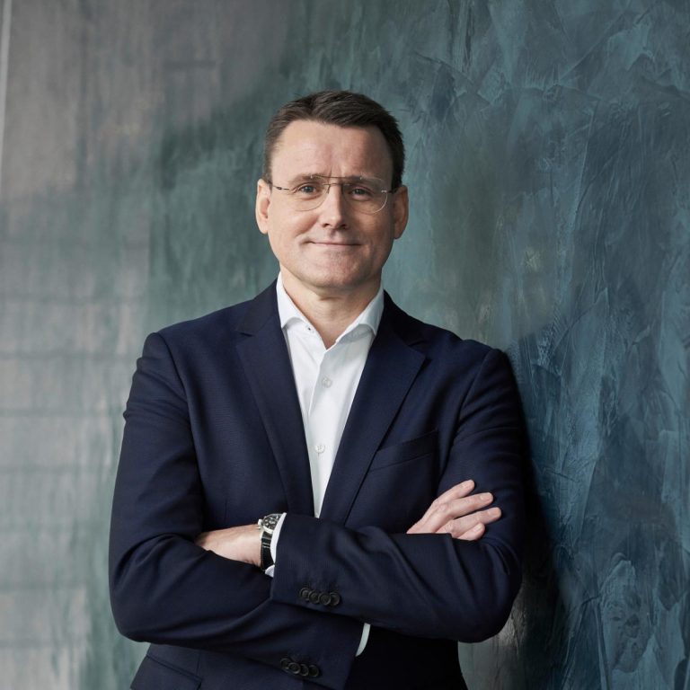 Alexander Vlaskamp has been confirmed as MAN's CEO for further 5 years