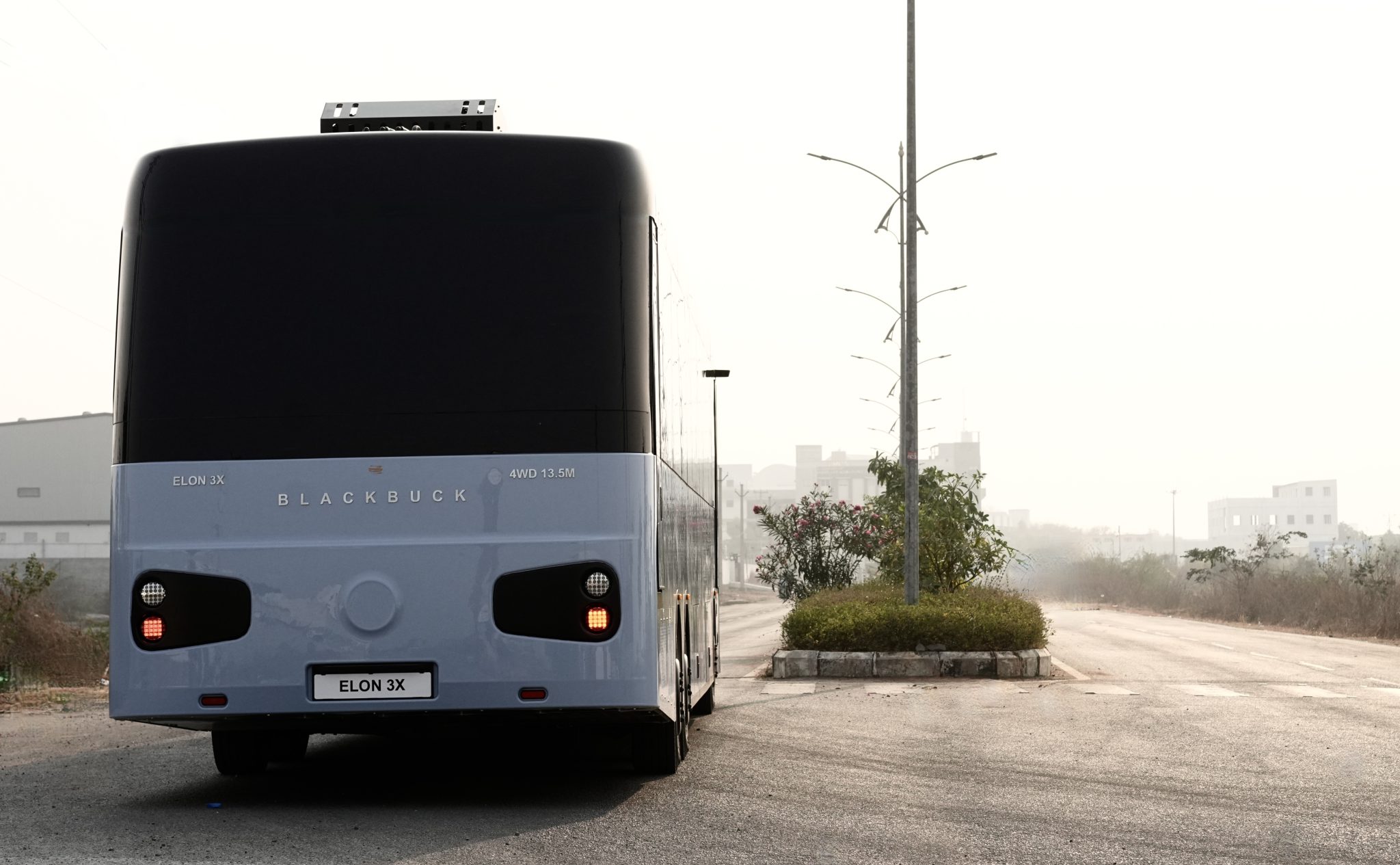 Blackbuck EV begins trials of the ELON 3X electric bus. It will be on ...
