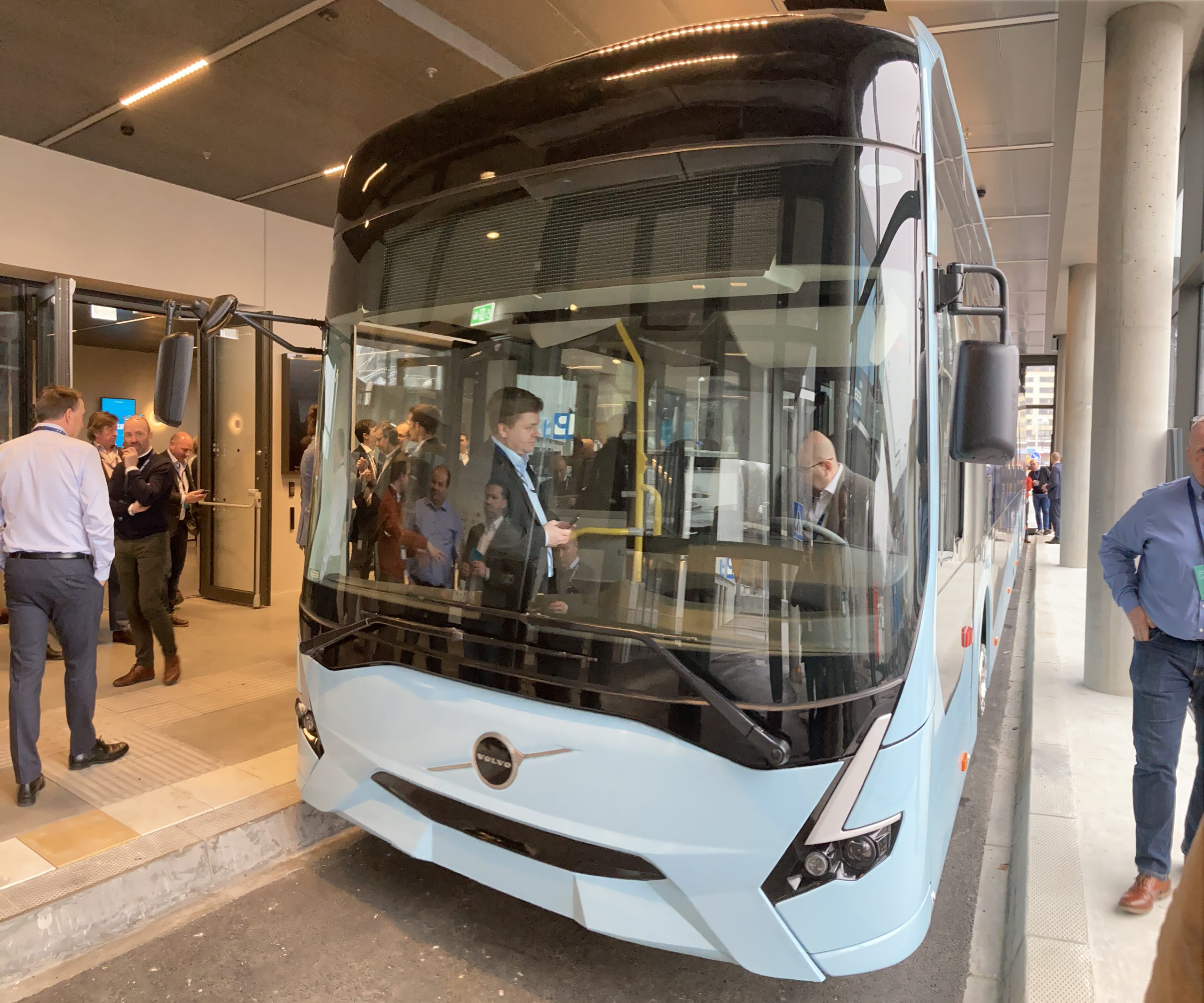 Volvo Buses enters intercity e-bus segment with the BZR platform for ...