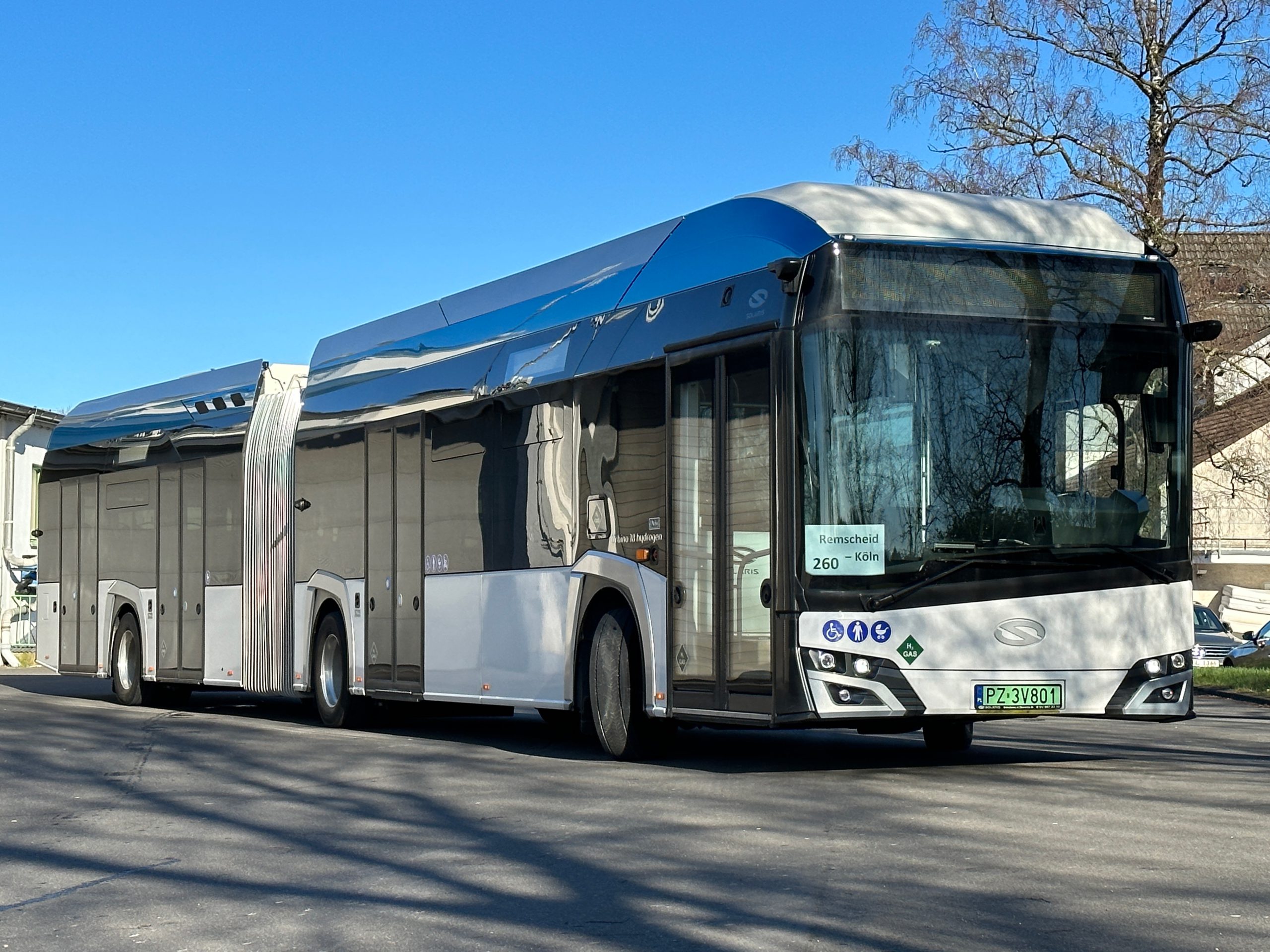 RVK turns again to Solaris and orders 20 H2-powered buses (total fleet ...
