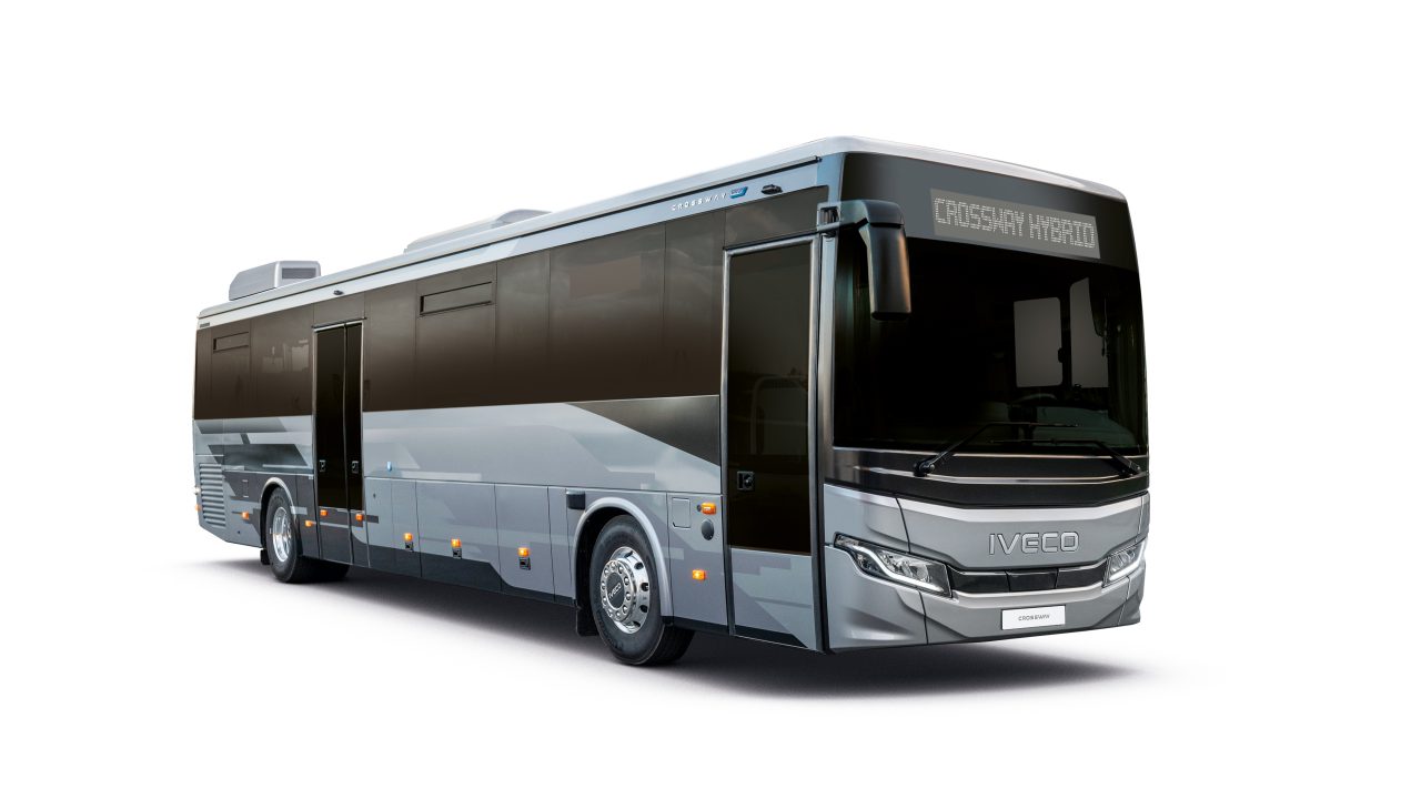 Iveco Bus launches the Crossway Hybrid, a normal floor intercity bus ...