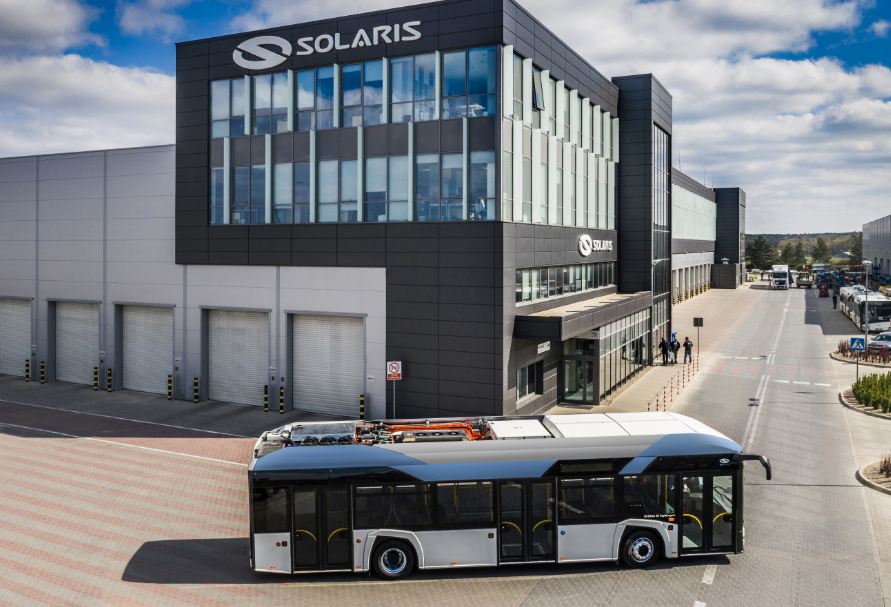 New fuel cell bus order for Solaris from Germany. 15 units headed to ...