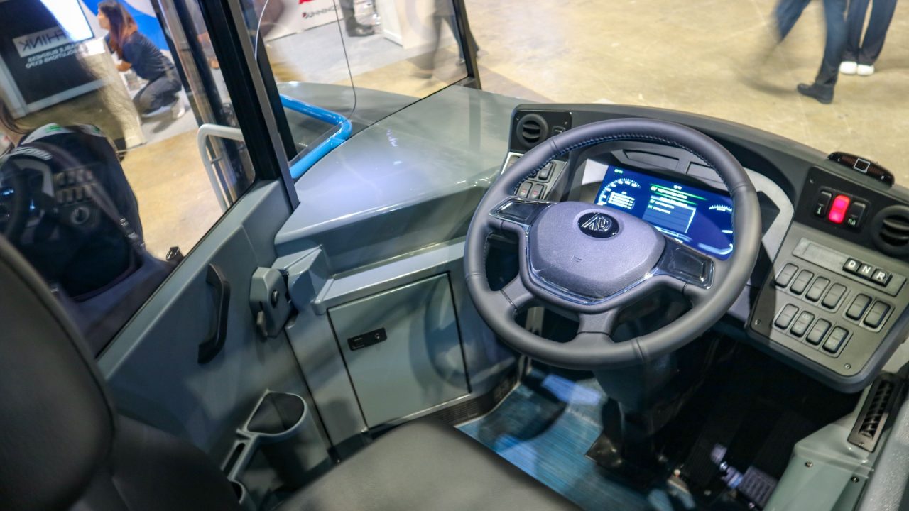 Alexander Dennis launches next-generation 8.5-meter e-bus Enviro100EV ...