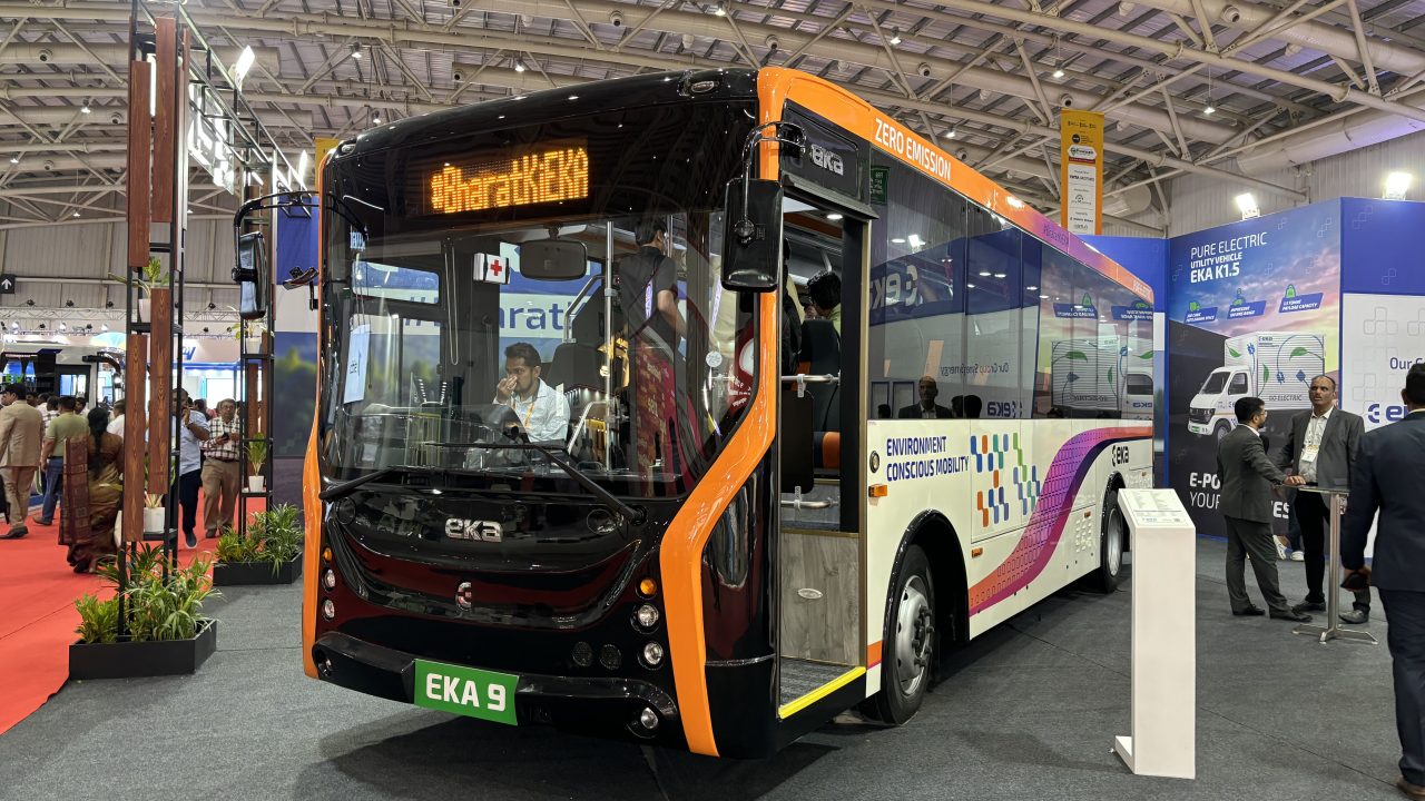 EKA 9 launched: the electric midibus by Pinnacle Mobility Solutions ...