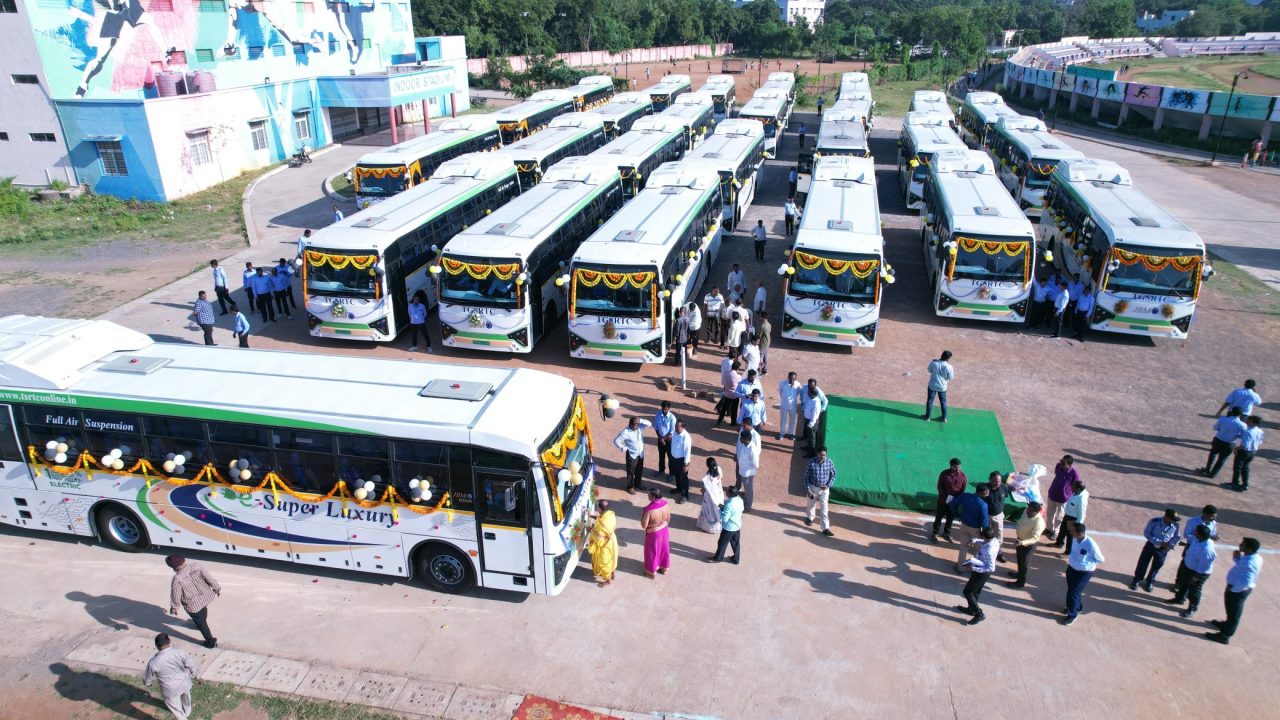 India, TGSRTC launches 35 JBM electric coaches on Karimnagar - Hyderabad route - Sustainable Bus