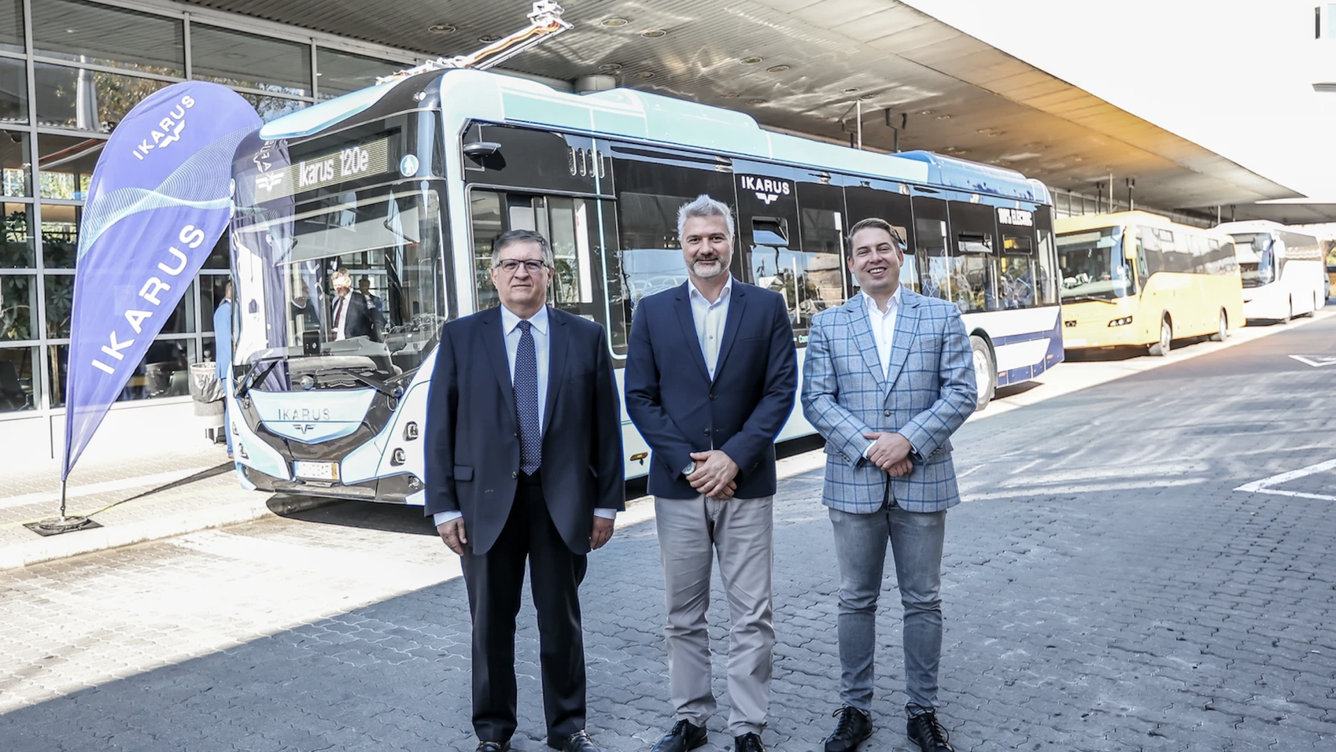 Hungary, Volánbusz to deploy further 20 Ikarus electric buses ...