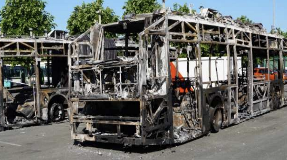 Final report on RATP buses on fire in 2022 is out. Cause? Thermal ...