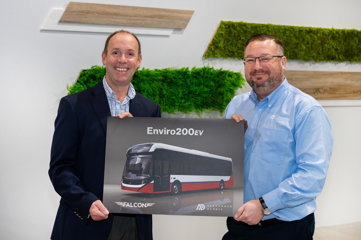 First order from independent operator for Alexander Dennis Enviro200EV ...