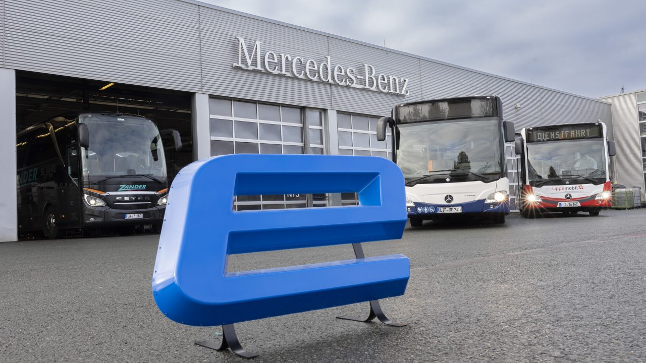 Daimler Buses' Omniplus opens in North Rhine-Westphalia its 100th eBus ...