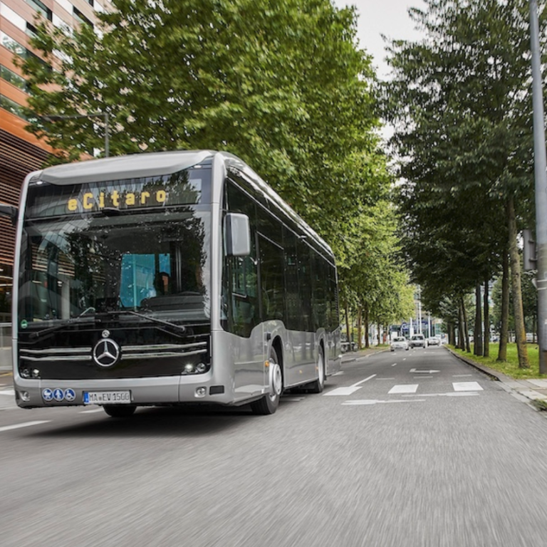 German bus market: in 2024 registrations down 2%, with e-buses -12% ...