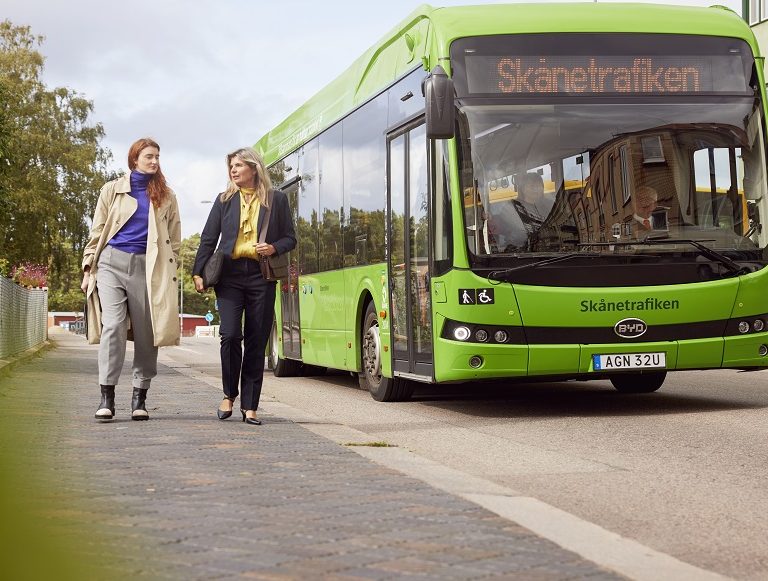 Swedish bus market declined 30% in 2024, with e-bus share growing to 32 ...