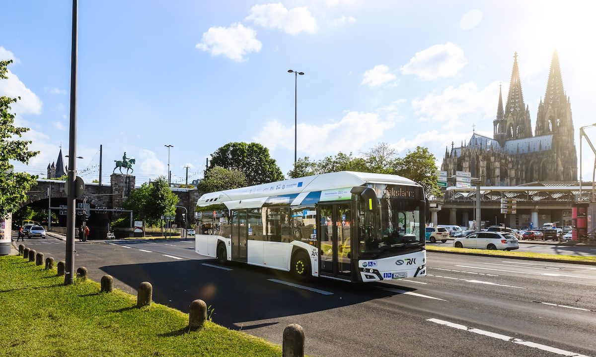 Fuel cell bus projects in the world: what's going on?