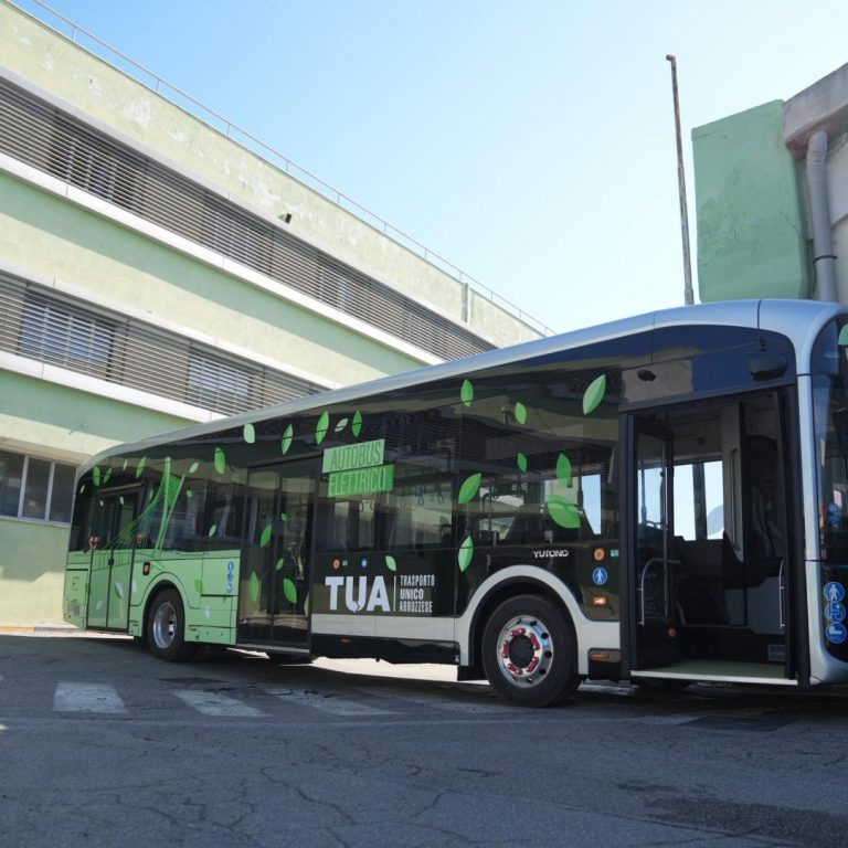 Yutong in Pescara, Italy: the debut of zero emission buses in TUA's ...