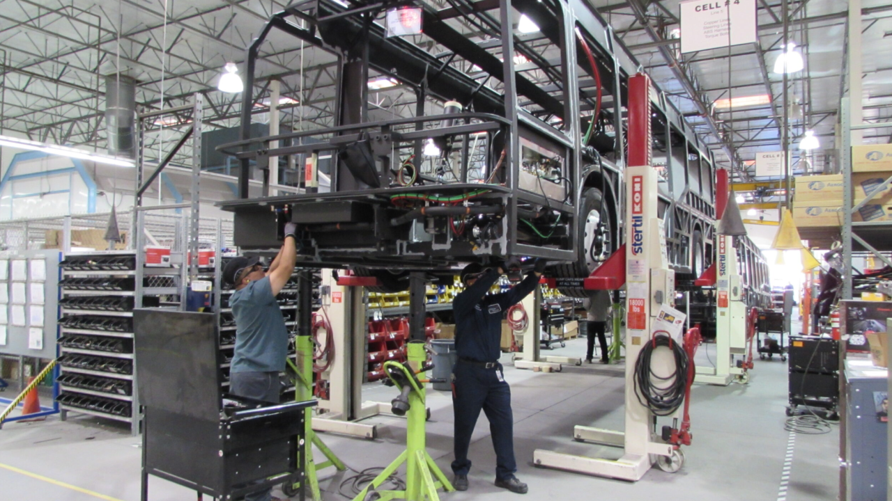 USA, ElDorado National California to restart bus production under new ...