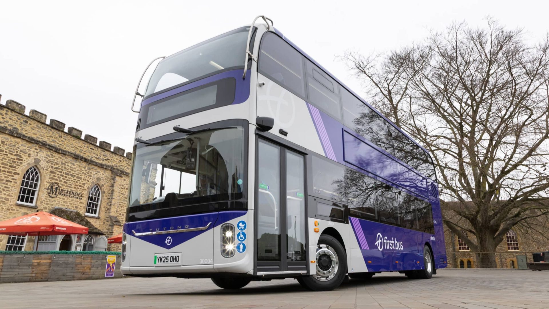 First Bus e-bus depot becomes available for third-party commercial EVs ...