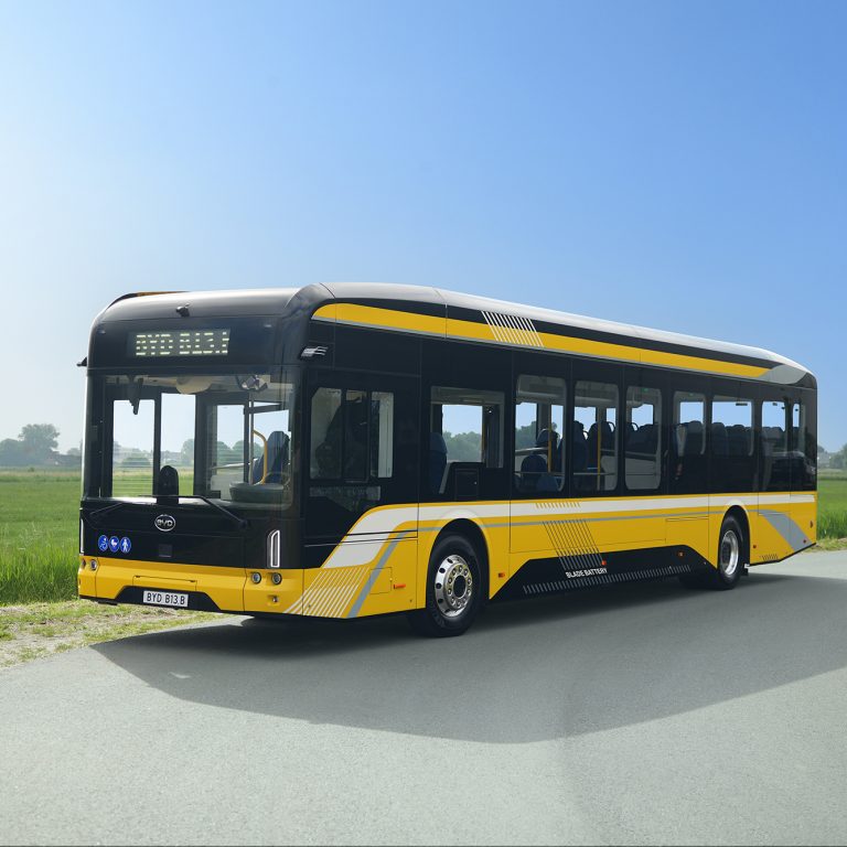 BYD launches the B13.b Low Entry intercity bus at UITP Summit ...