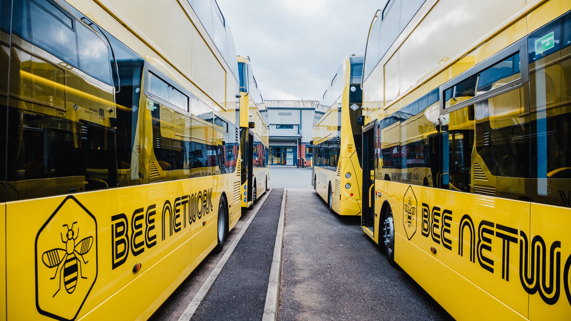 UK government unveils £15.6 billion investment in public transport ...