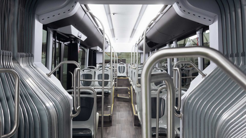 Castrosua and BYD to launch an articulated e-bus model (with PEI ...