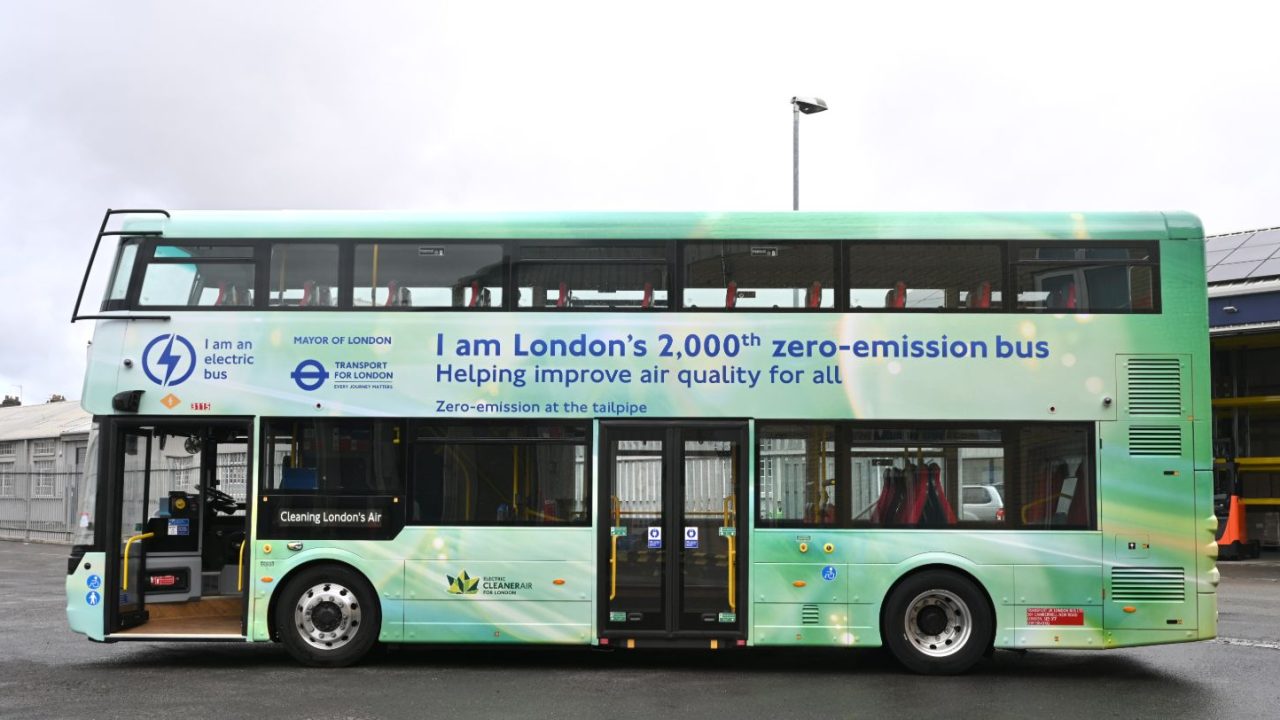 London reaches 2,000 zero emission buses, making over 20% of TfL fleet - Sustainable Bus