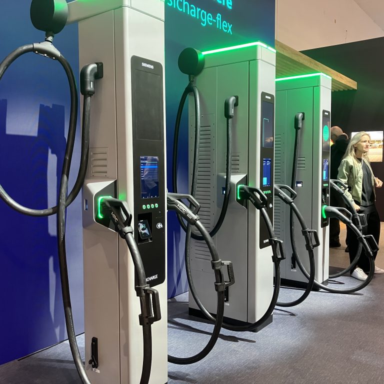 Siemens launches Sicharge Flex chargers at Busworld - Sustainable Bus