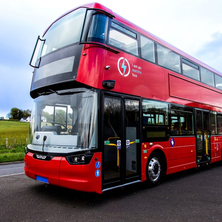 Wrightbus introduces new generation Electroliner featuring CATL LFP ...
