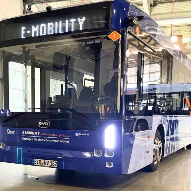 Twenty BYD electric buses enter operation in western Germany’s ...